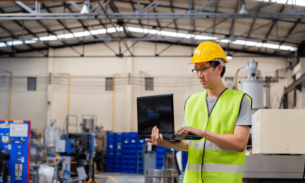 Blog: 4 Foolproof Ways to Become a More Efficient Facility Manager